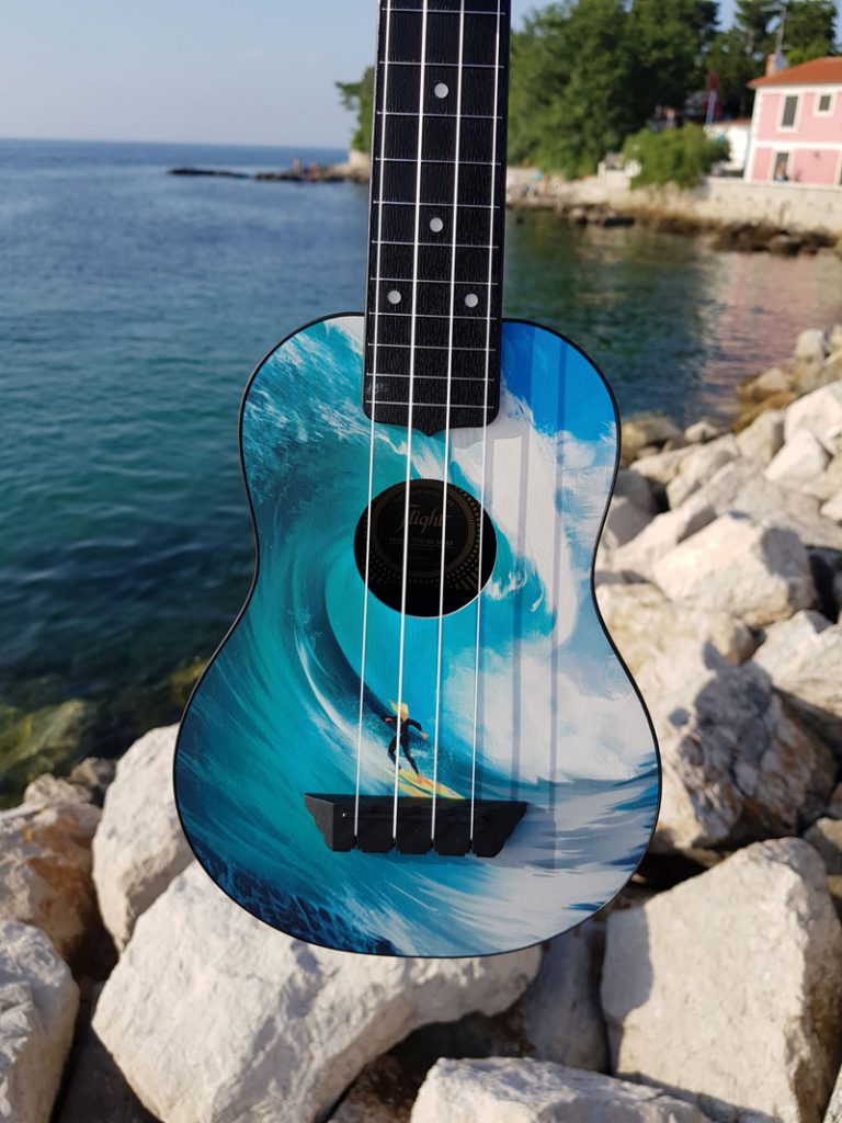 Flight TUS25 SURF Travel Soprano Ukulele – Flight Ukuleles